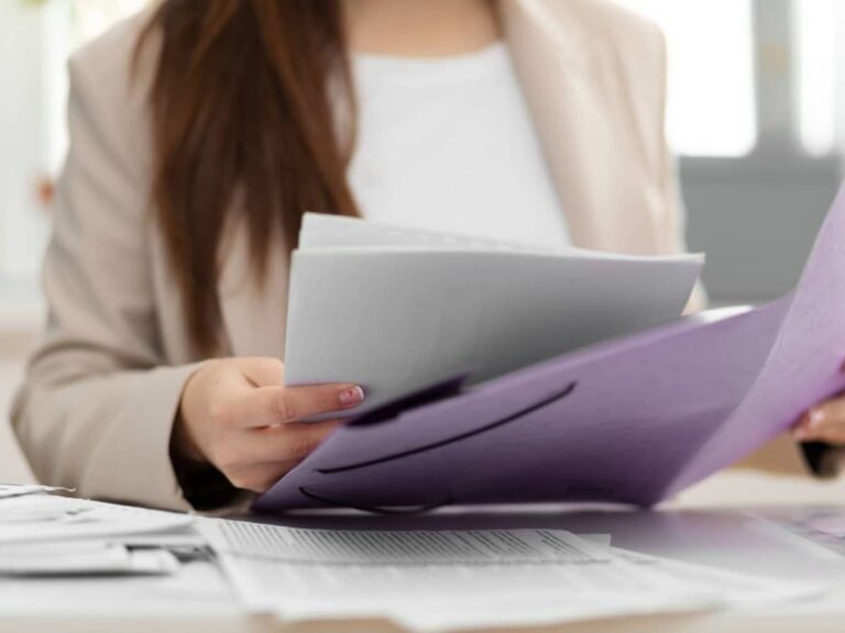 A Complete Guide to Employment Pass Application in Singapore